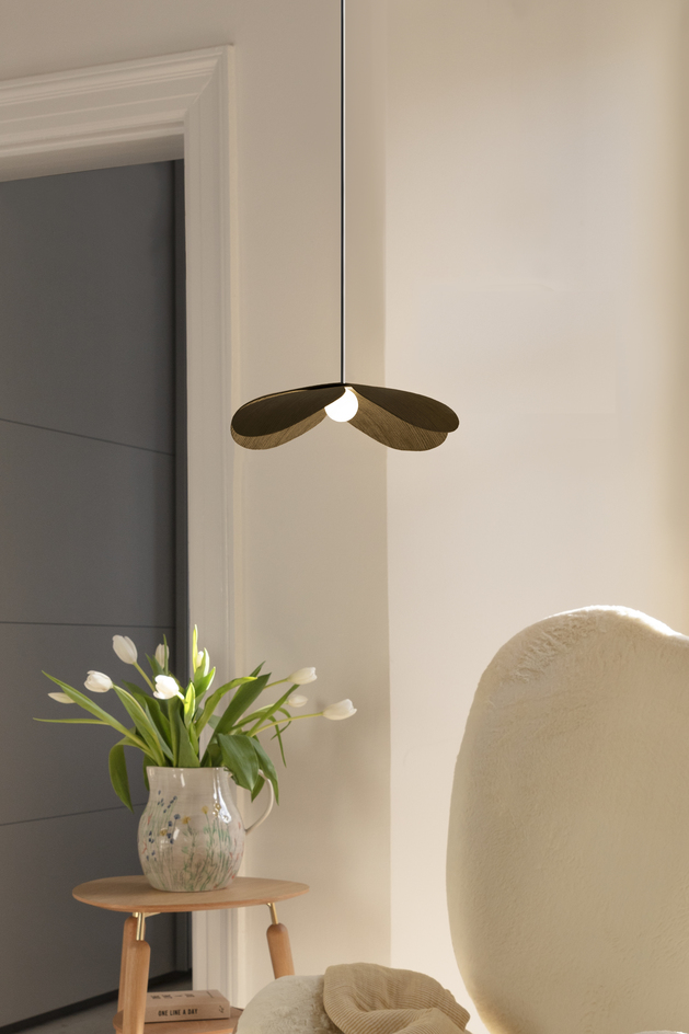 Designerska lampa Forget Me Not M w skandynawskim stylu